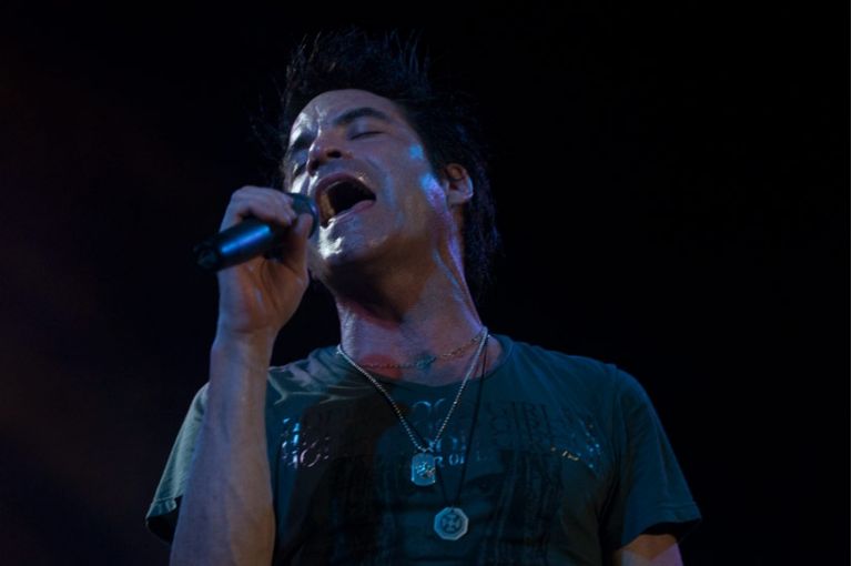 30 Best Soft Rock Songs From The 2000s For Your Charleston Wedding Playlist